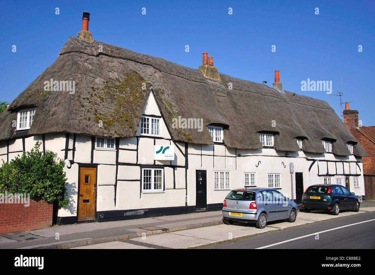 Woolhampton berkshire hi-res stock photography and images - Alamy