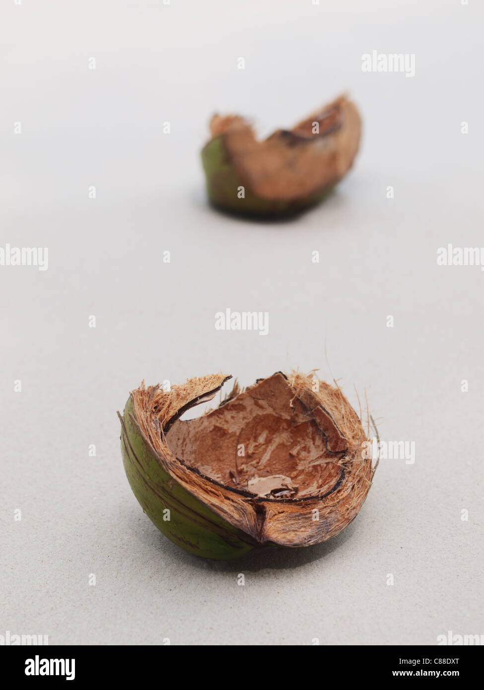 Coconut shells hi-res stock photography and images - Alamy