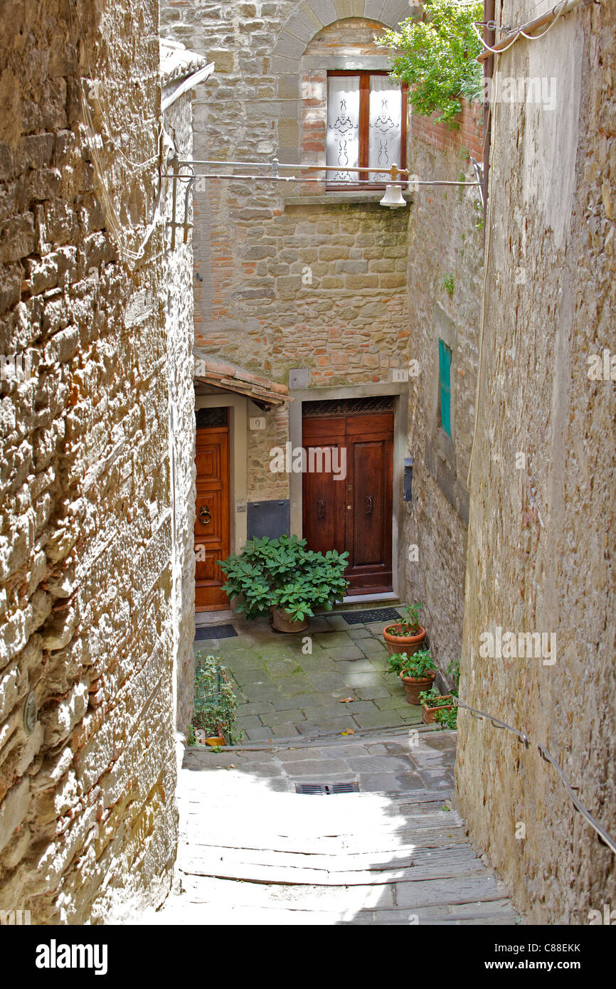 Private Secluded Courtyard of Tuscany Stock Photo - Alamy