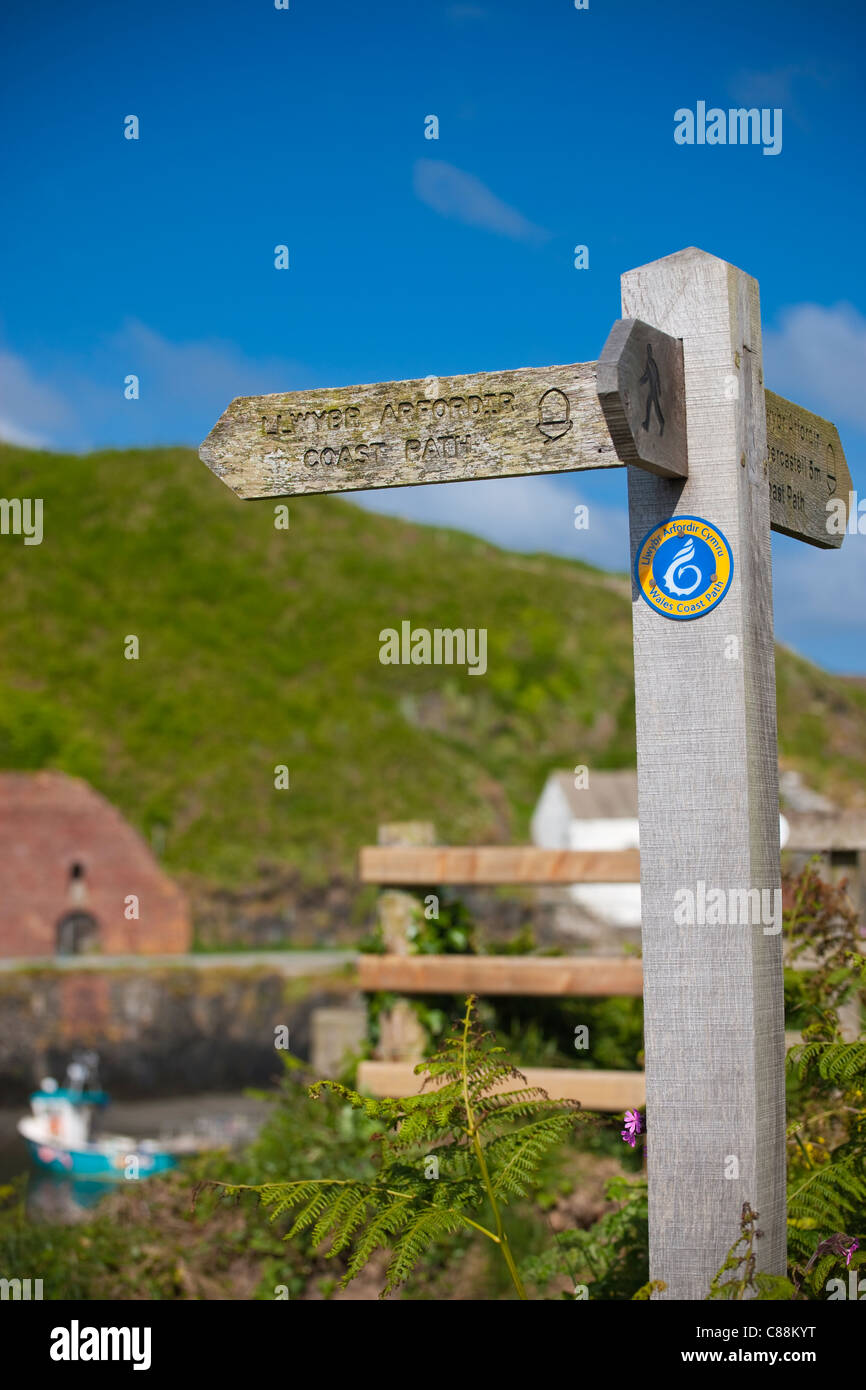 Porthgain hi-res stock photography and images - Alamy