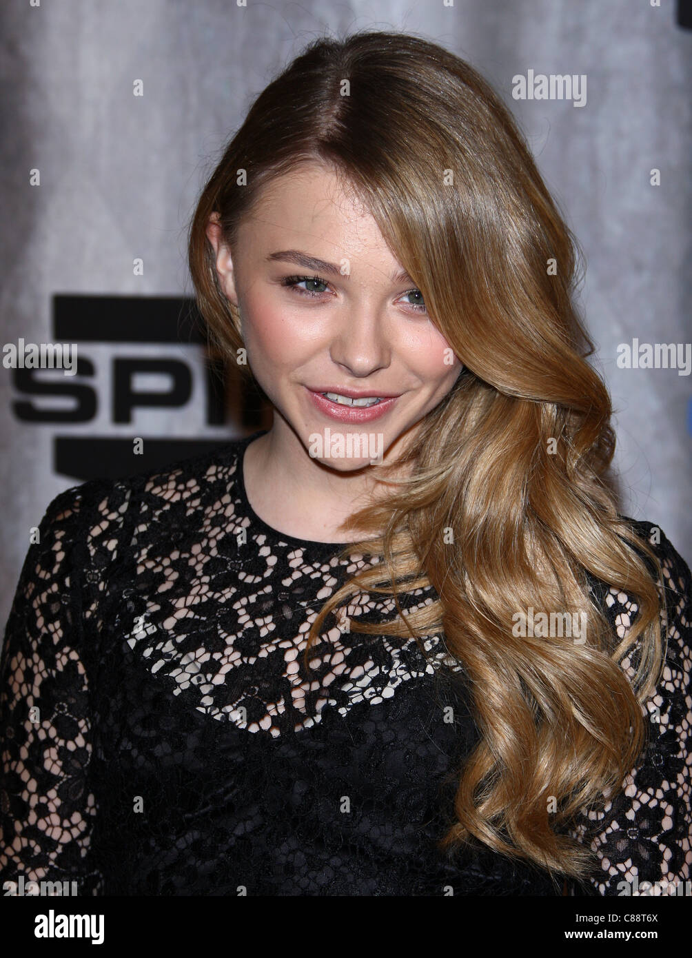 CHLOE MORETZ SPIKE TV'S SCREAM 2011 LOS ANGELES CALIFORNIA USA 15 ...