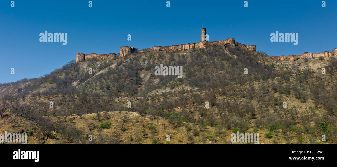 Jaigarh Fort, Rajput Fort built 11th Century in Jaipur, Rajasthan ...
