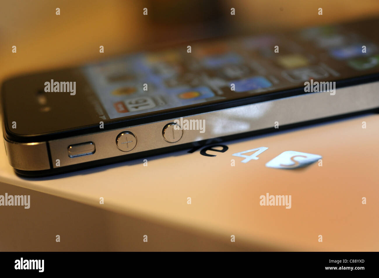 Apple IPhone 4s Stock Photo - Alamy