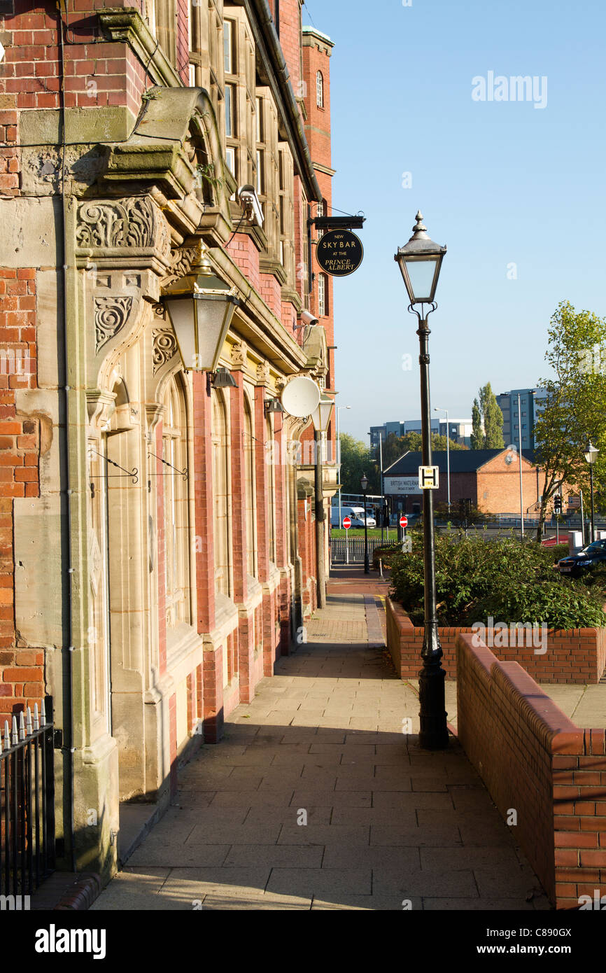 Wolverhampton hi-res stock photography and images - Alamy