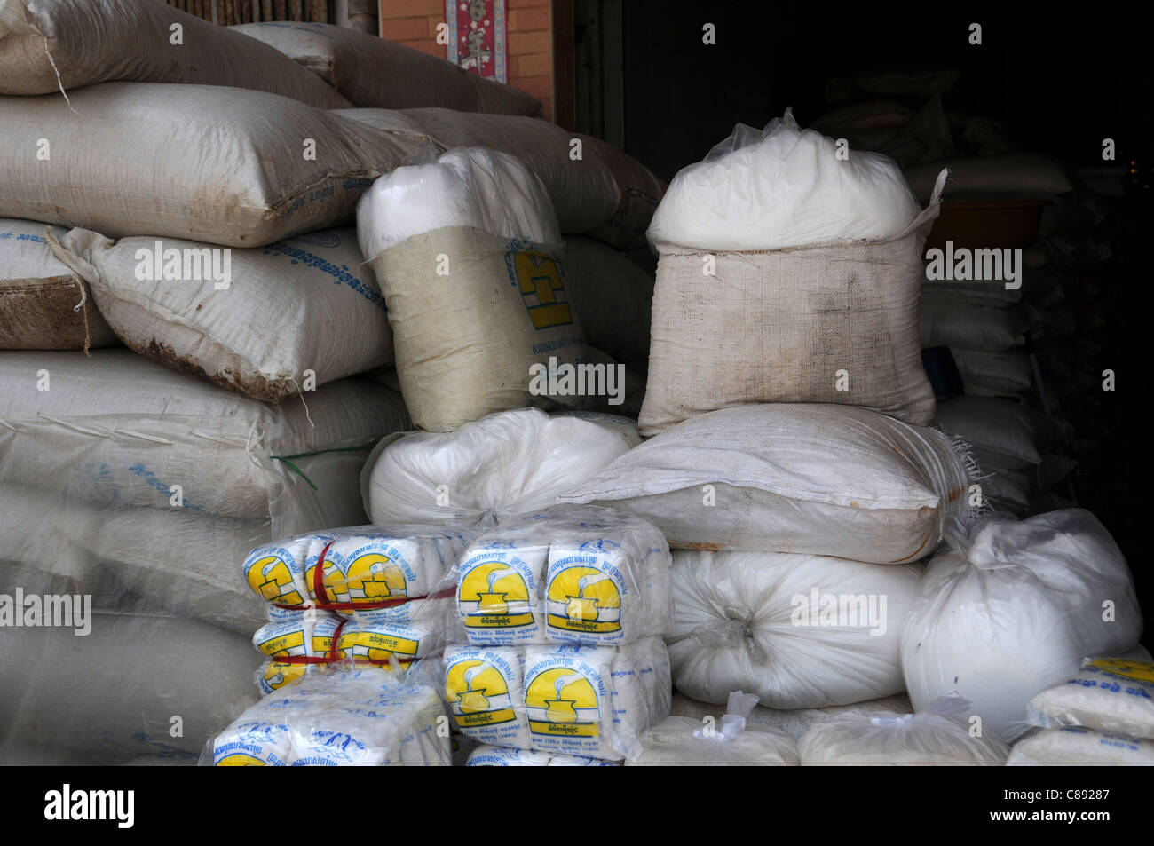 White rice sack market hi-res stock photography and images - Alamy
