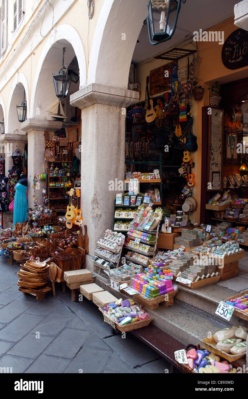 SOUVENIR SHOPS IN THE CENTRE OF CORFU OLD TOWN Stock Photo - Alamy