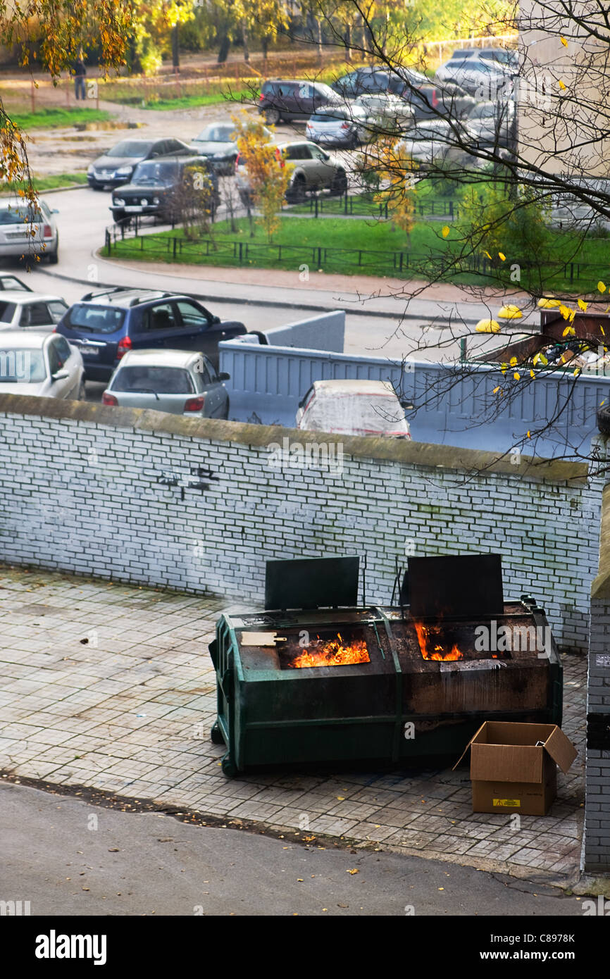 Garbage tank hi-res stock photography and images - Alamy