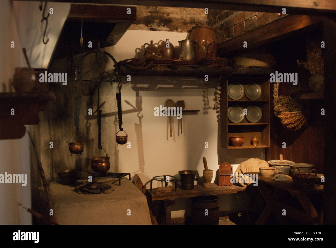 kitchen in Nicolaus Copernicus House, Old Town, Torun, Polan Stock ...