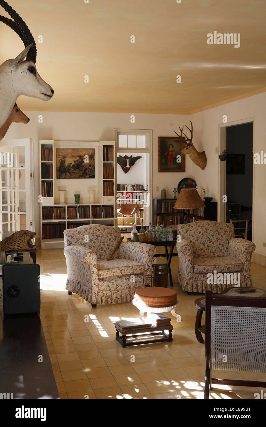 Ernest hemingway house cuba hi-res stock photography and images - Alamy