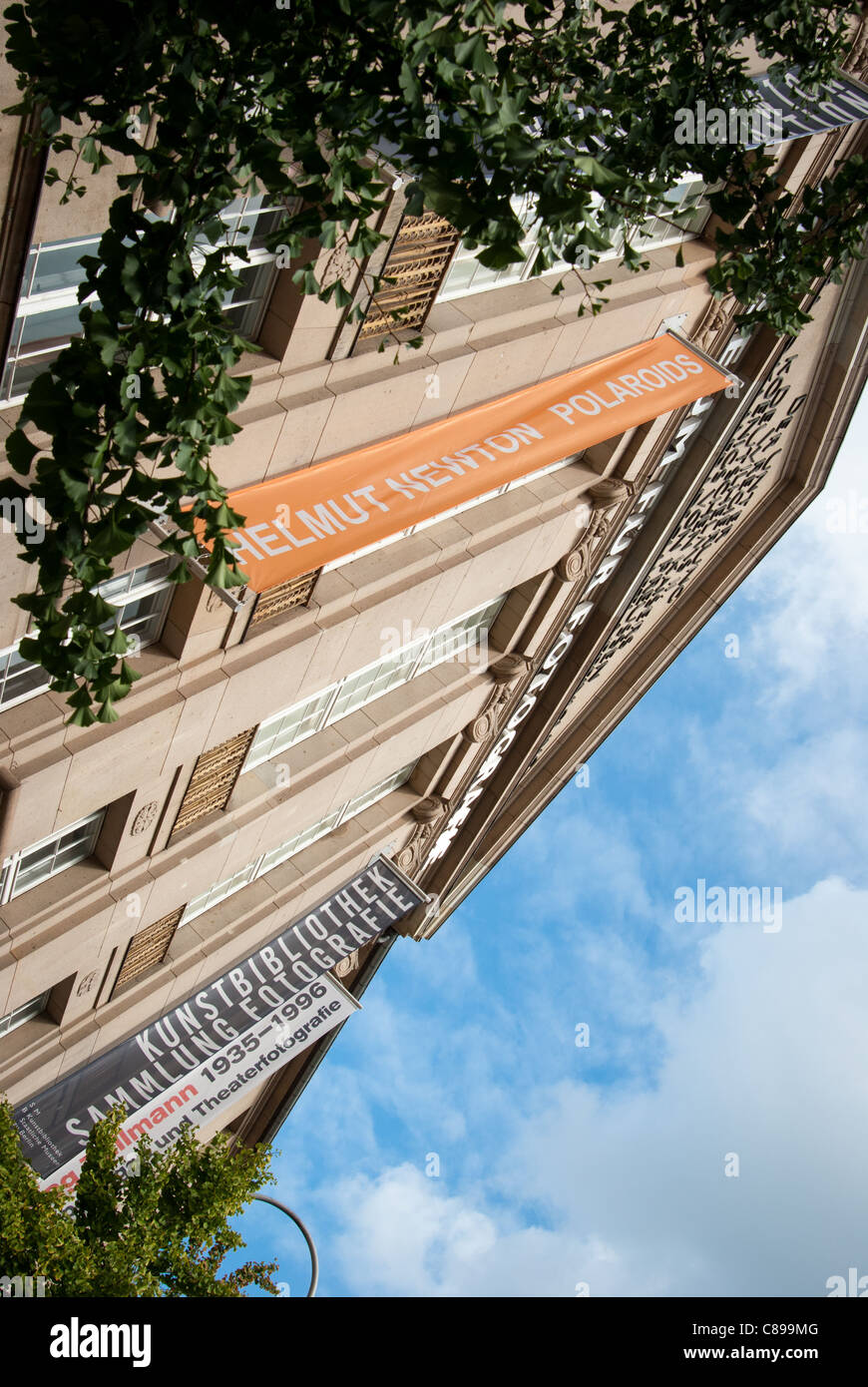 Helmut newton museum hi-res stock photography and images - Alamy