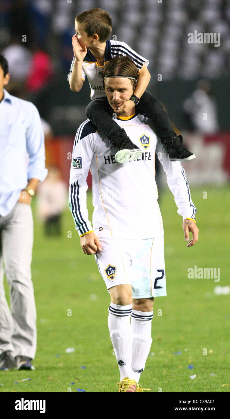 David beckham and his cruz hi-res stock photography and images - Alamy