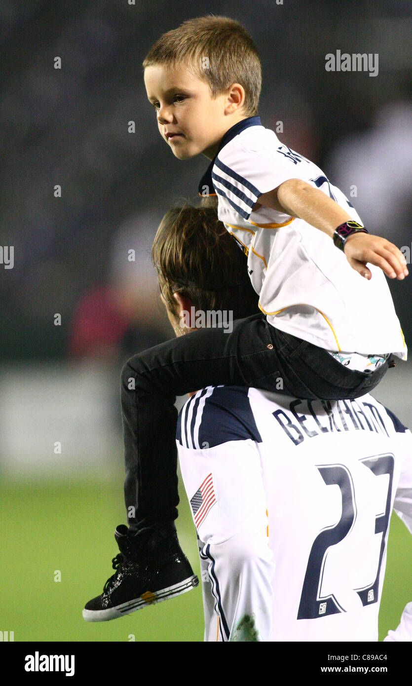 David beckham and his cruz hi-res stock photography and images - Alamy