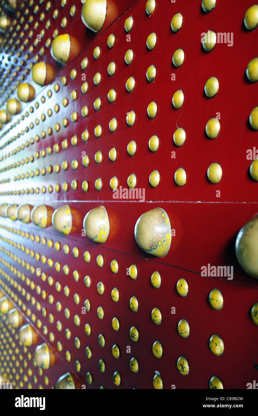 Ancient red gate Stock Photo - Alamy