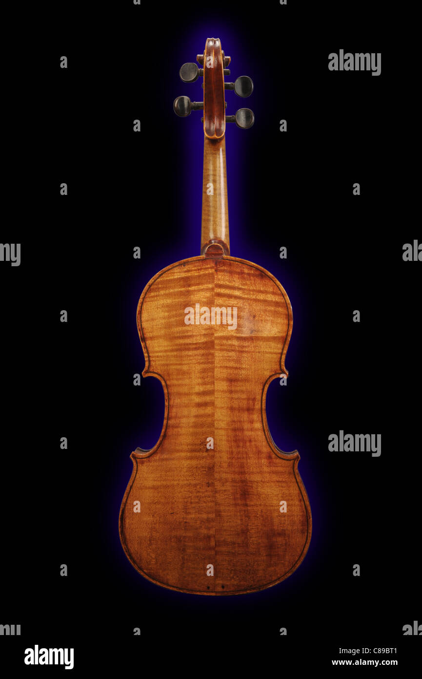 Violin shape hi-res stock photography and images - Alamy