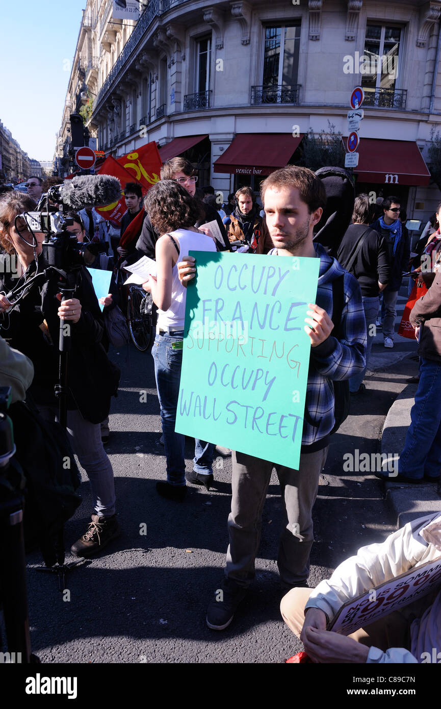 The "Indignants Movement" -Paris, October 15, 2011 Stock Photo - Alamy