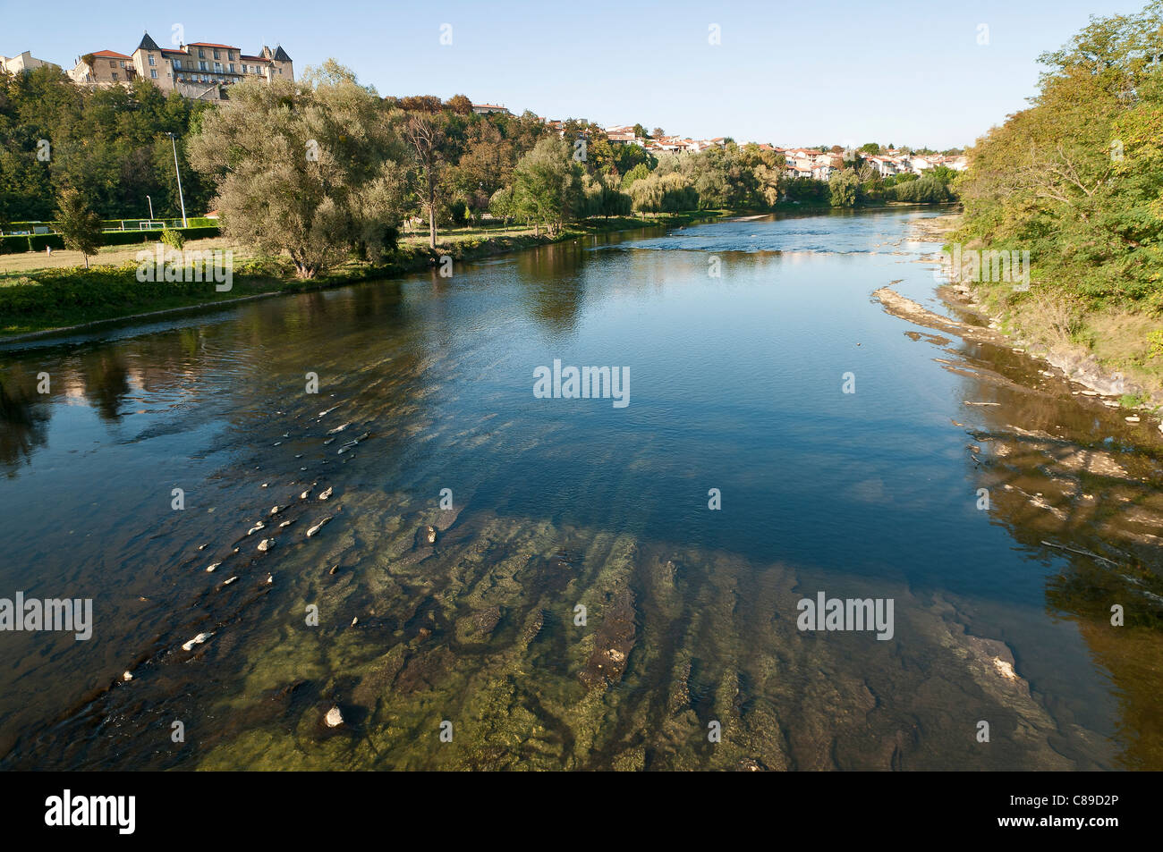 Allier river, Pont-du-Château 63430 Stock Photo - Alamy