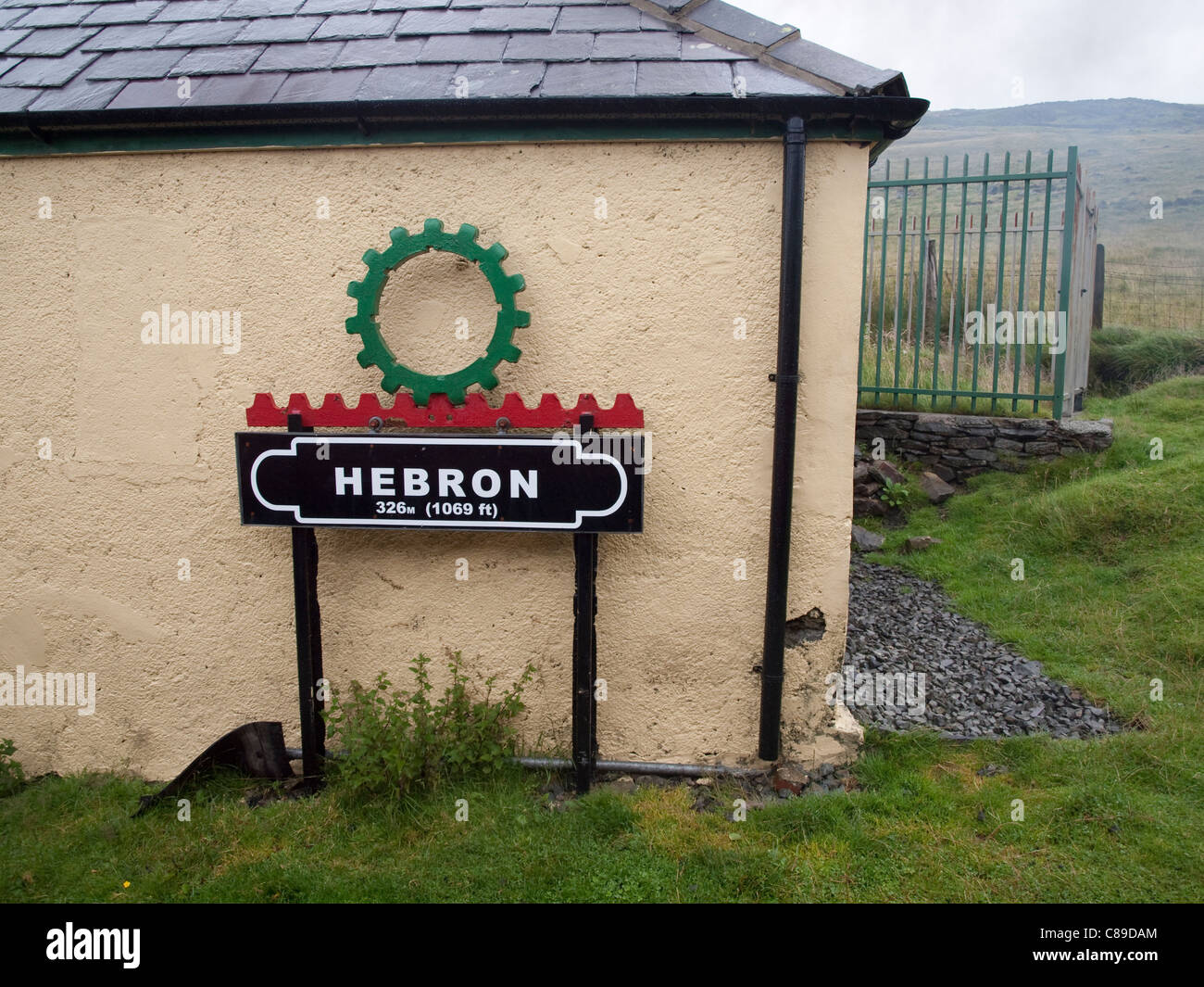 Snowdon railway station hi-res stock photography and images - Alamy