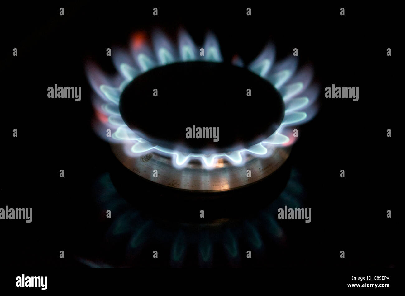 Gas Ring on Cooker Stock Photo - Alamy