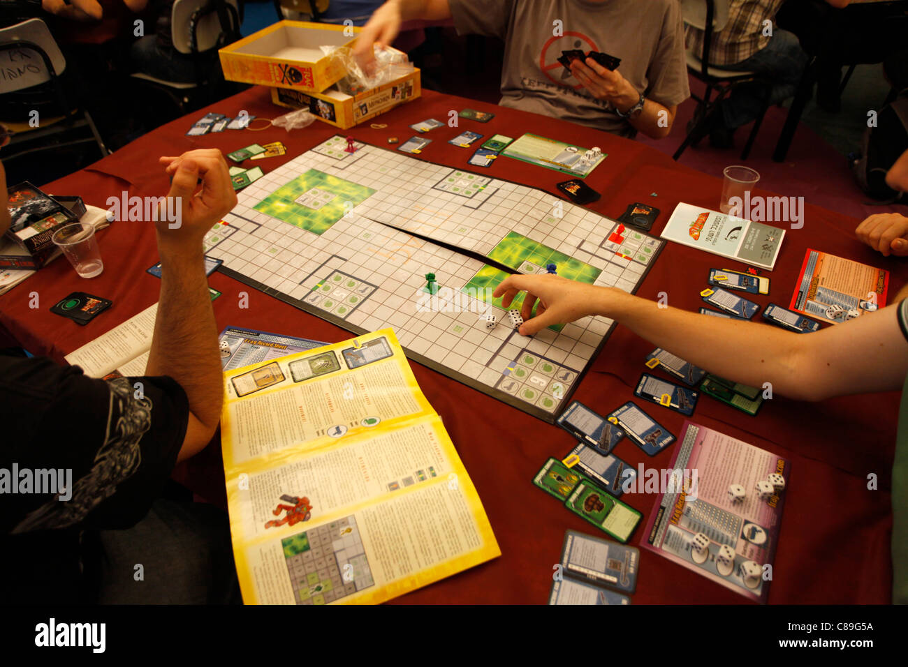 Rpg gamers hi-res stock photography and images - Alamy