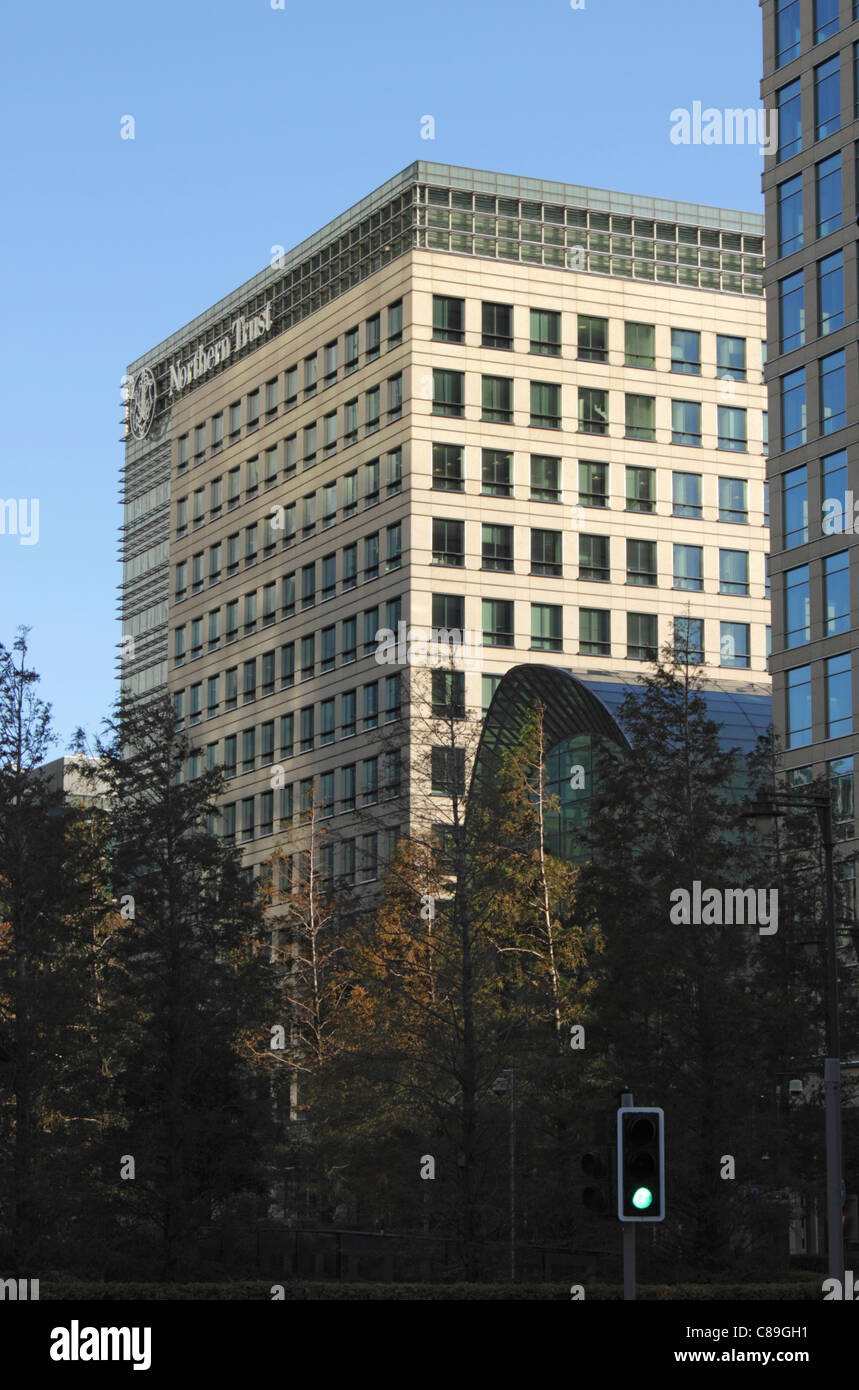 Northern Trust building at Canary Wharf Docklands London Stock Photo ...