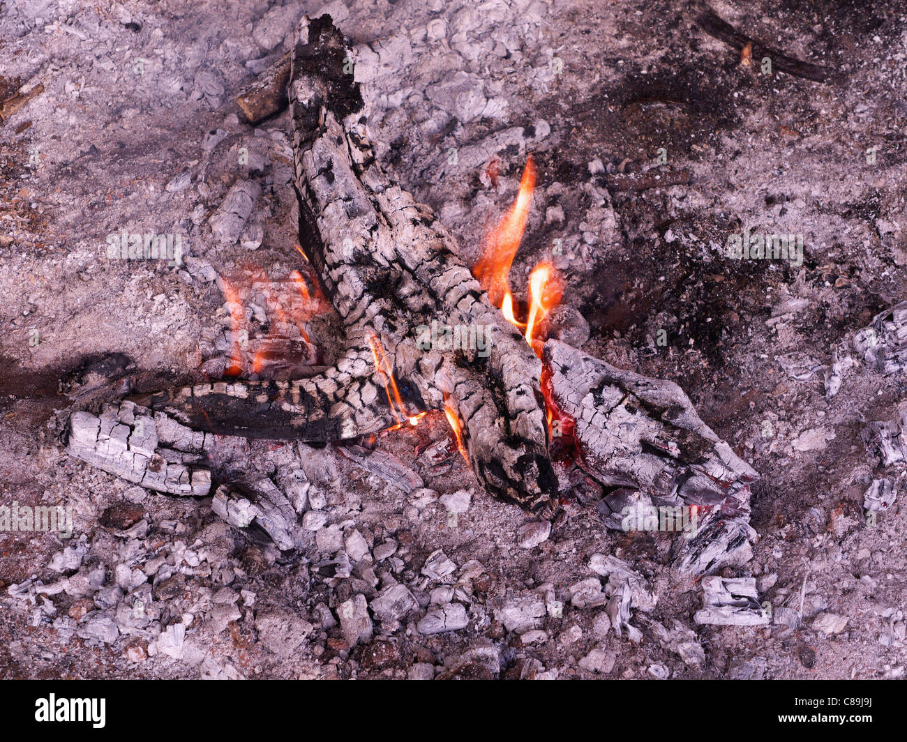 Soil burning hi-res stock photography and images - Alamy