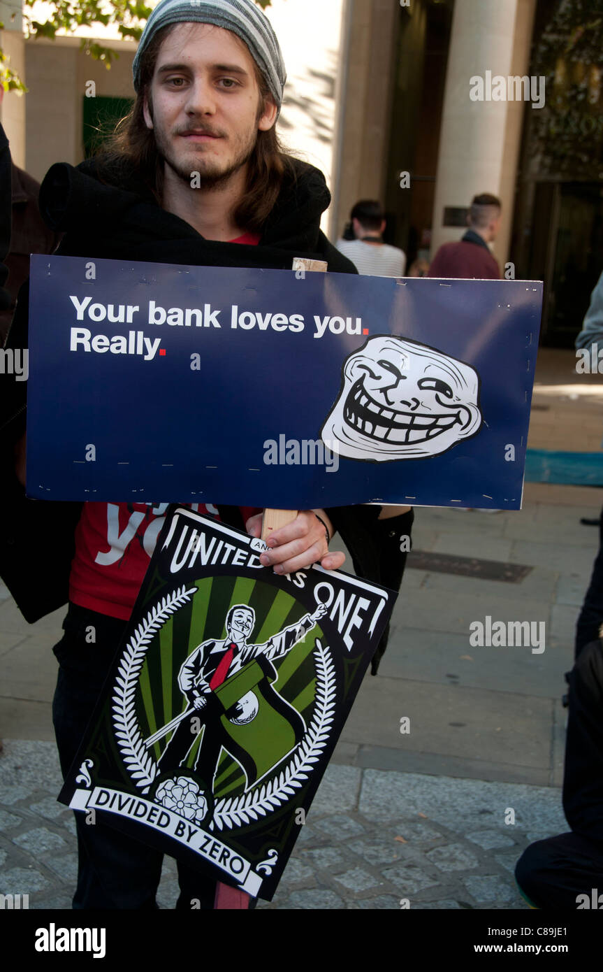 Nat west bank sign hi-res stock photography and images - Alamy