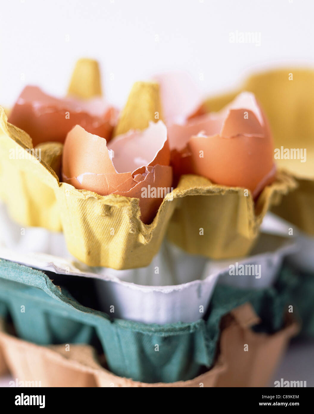 Pile of broken egg shells hi-res stock photography and images - Alamy