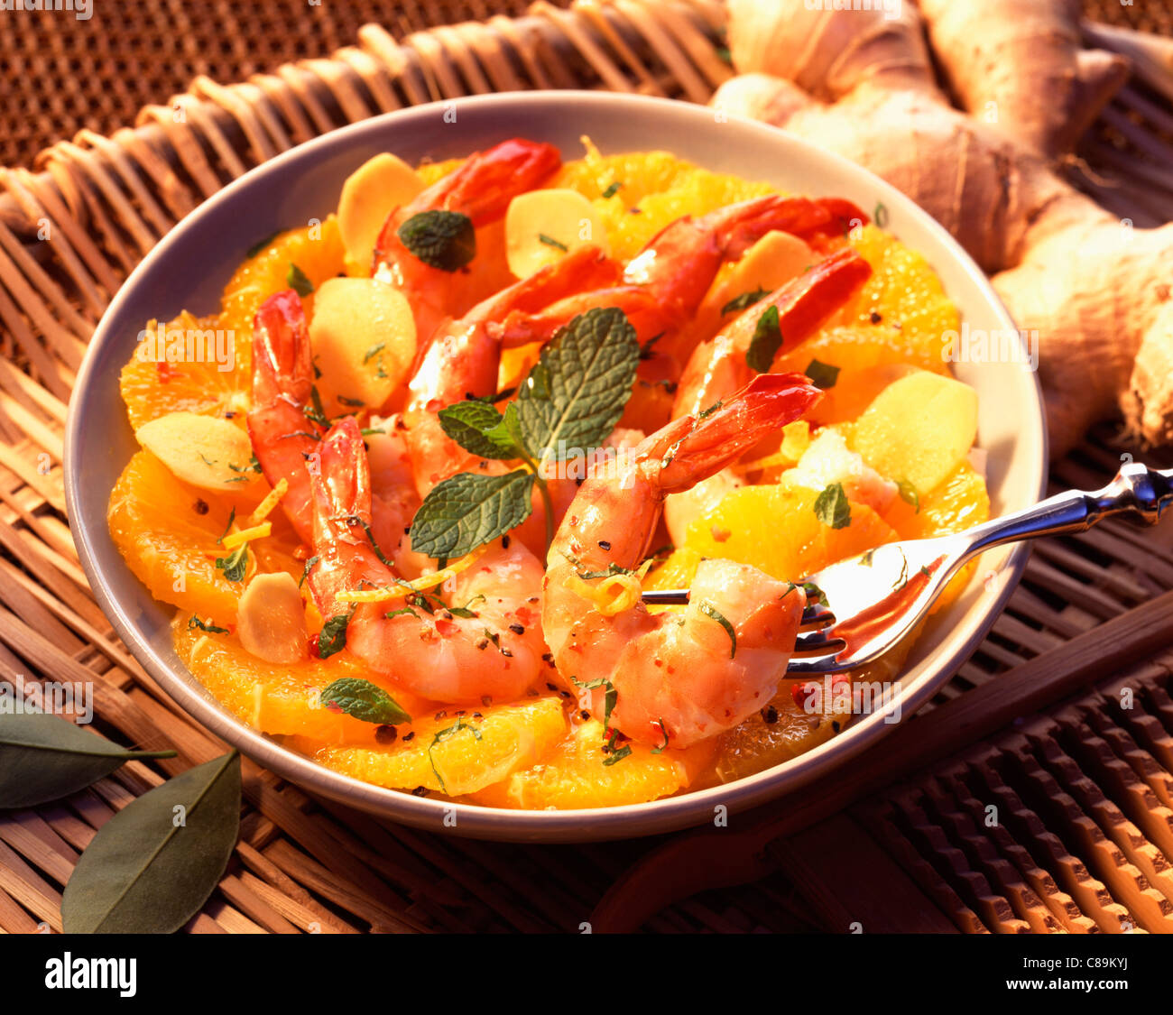 Gamba Mediterranean prawns with citrus fruit Stock Photo - Alamy