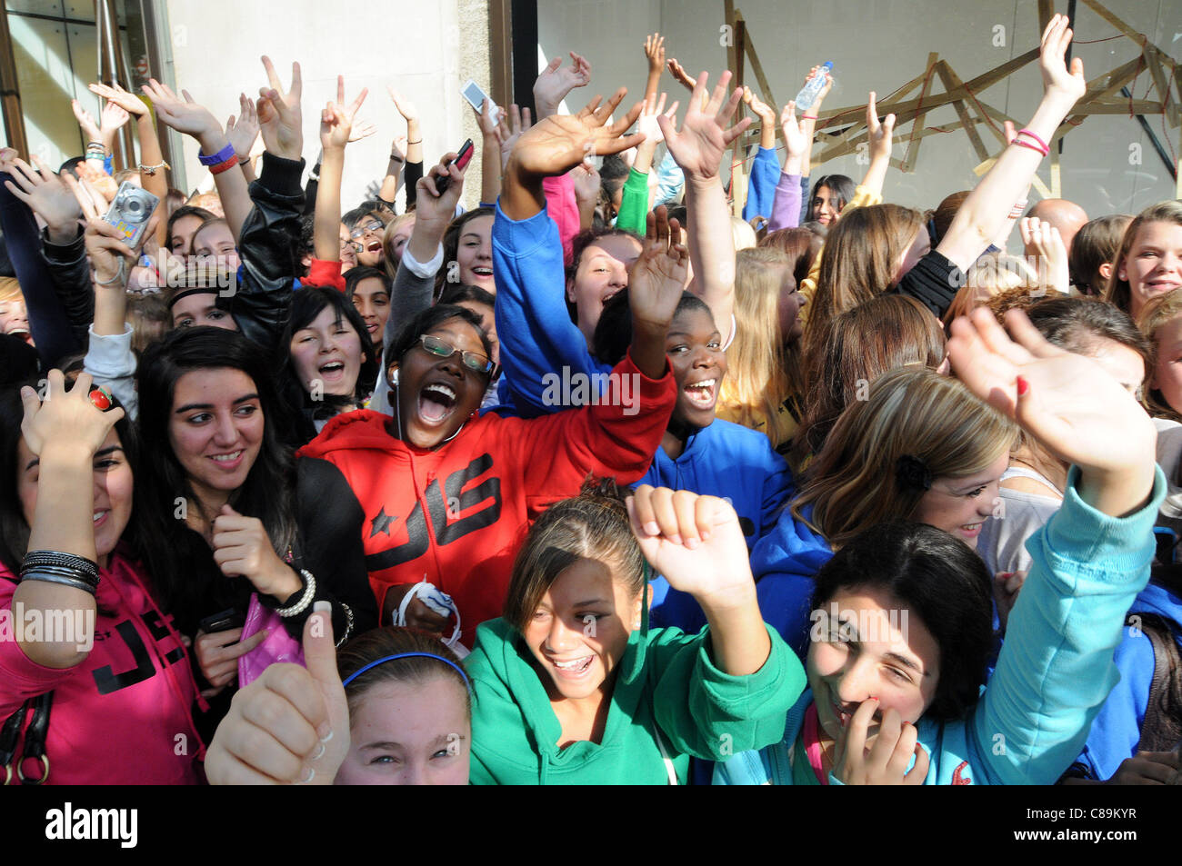 Jls hi-res stock photography and images - Alamy