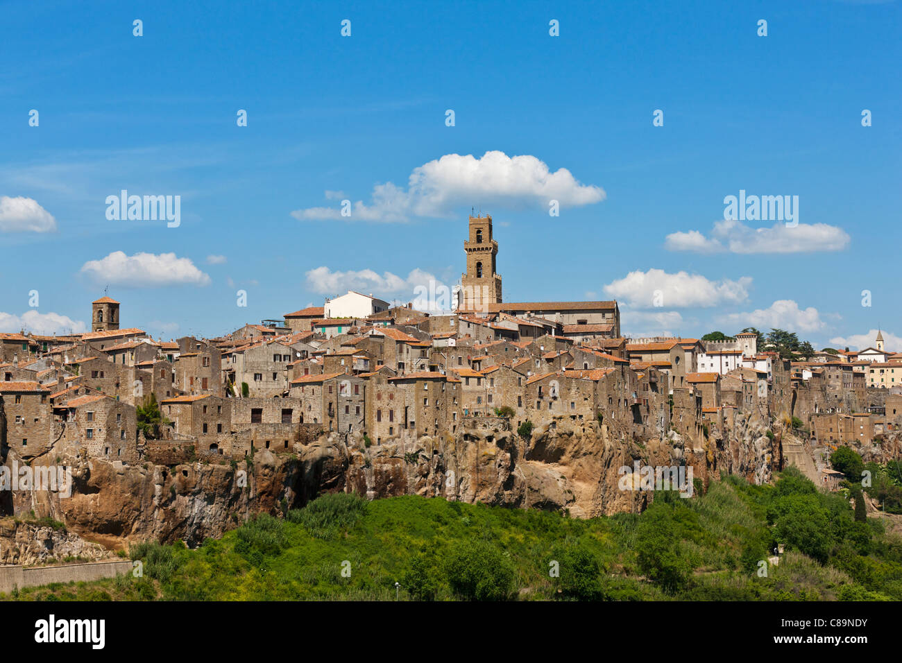 Italy, Tuscany, Maremma, Pitigliano, View of ancient city on tufa rock ...