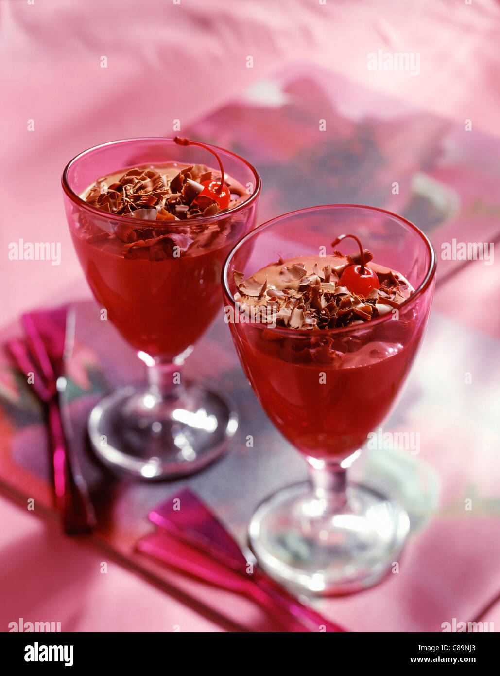 Duo mousse hi-res stock photography and images - Alamy