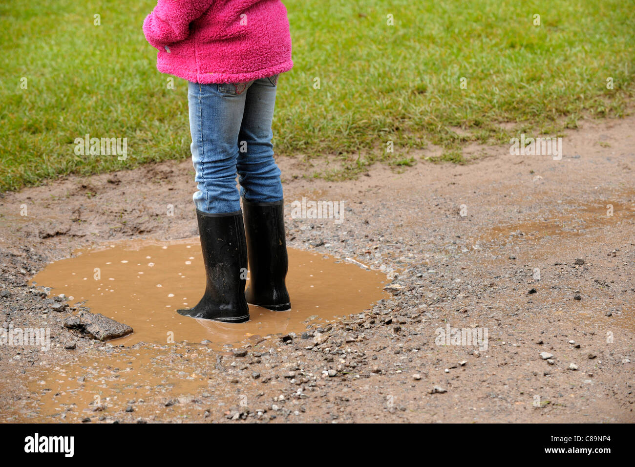 Mud splash and child hi-res stock photography and images - Alamy