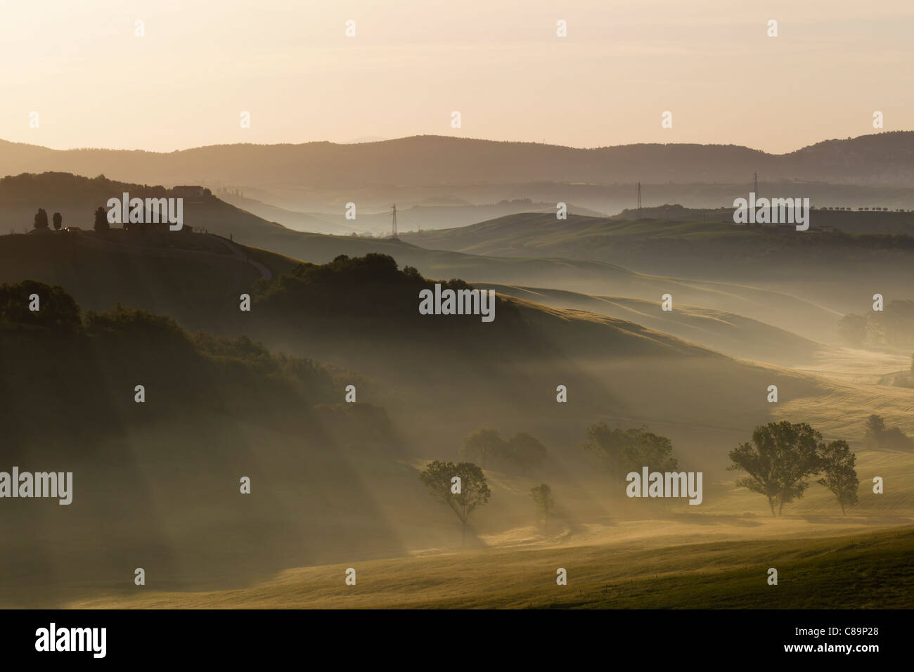 Tuscany fog hi-res stock photography and images - Alamy