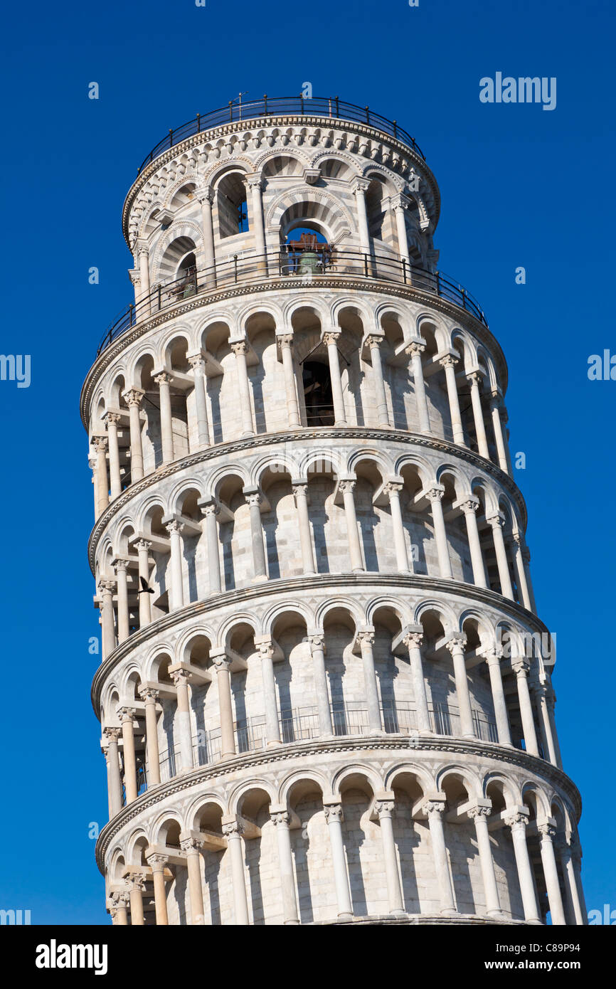 Pisa italy leaning tower against clear blue sky hi-res stock ...
