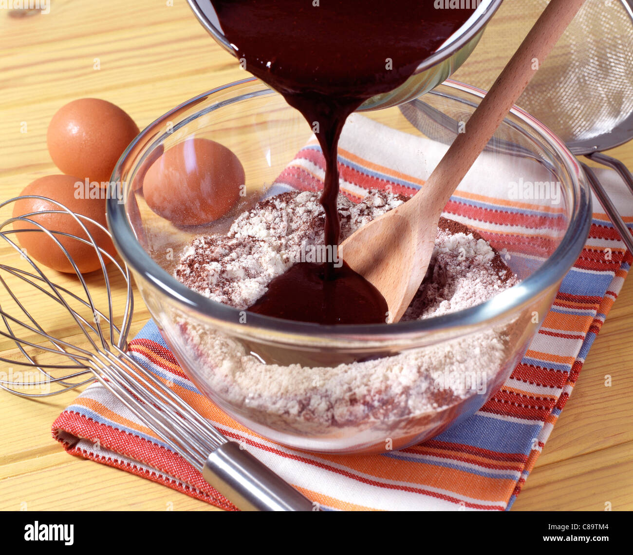 Melted chocolate mixture hi-res stock photography and images - Alamy