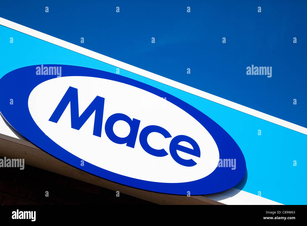 Mace store uk hi-res stock photography and images - Alamy