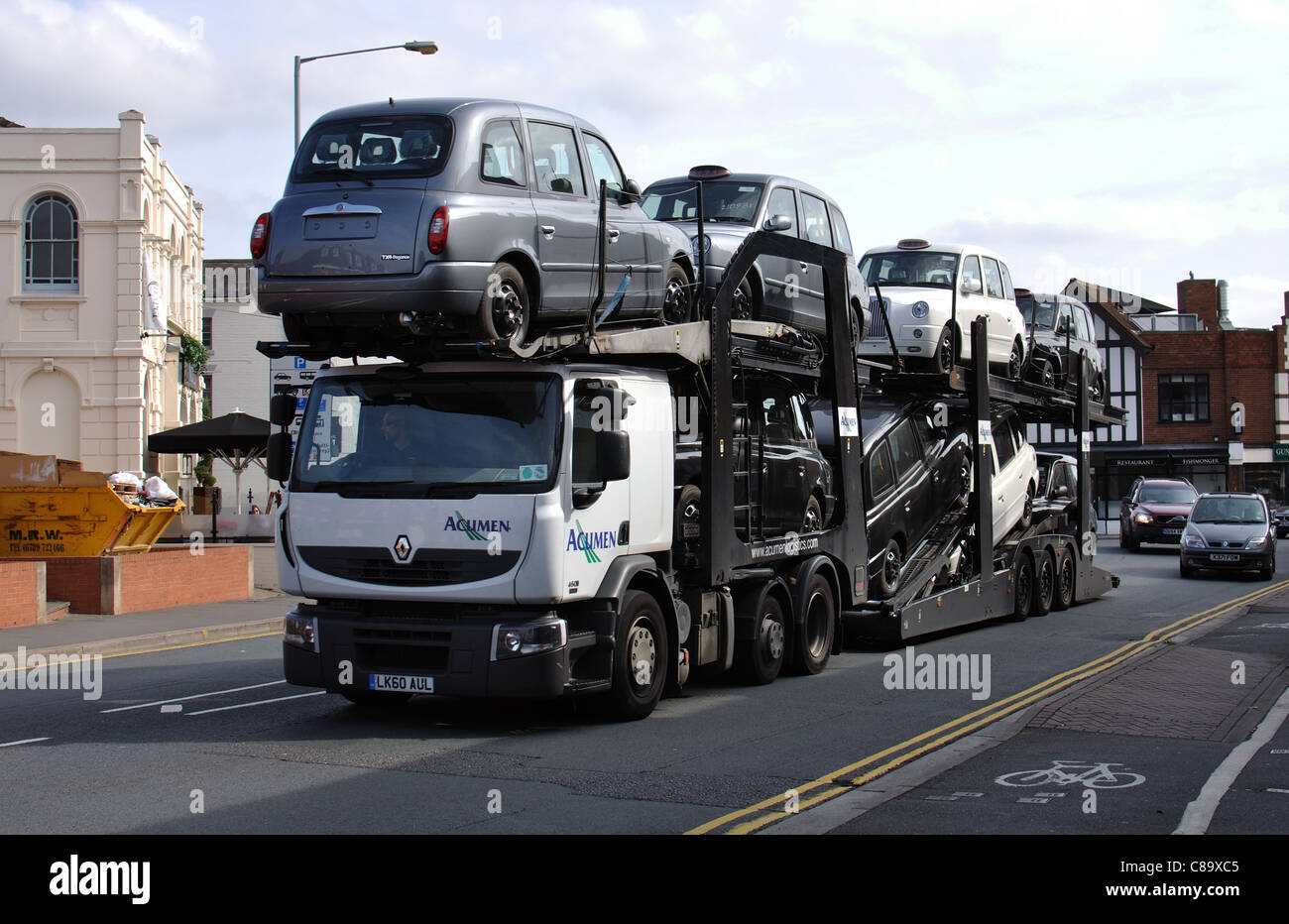 Load carrying vehicles hi-res stock photography and images - Alamy