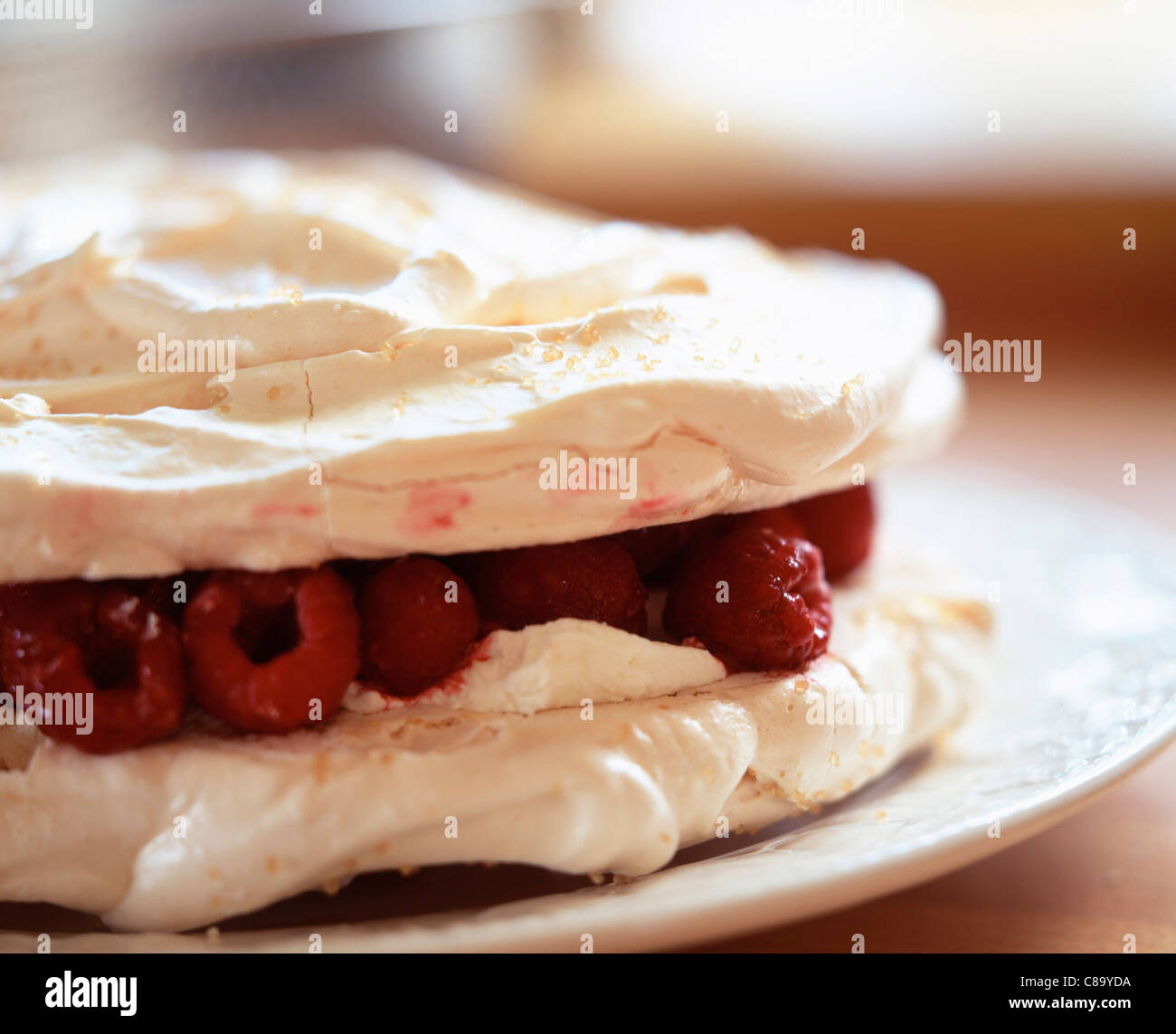 Raspberry and meringue dessert Stock Photo - Alamy
