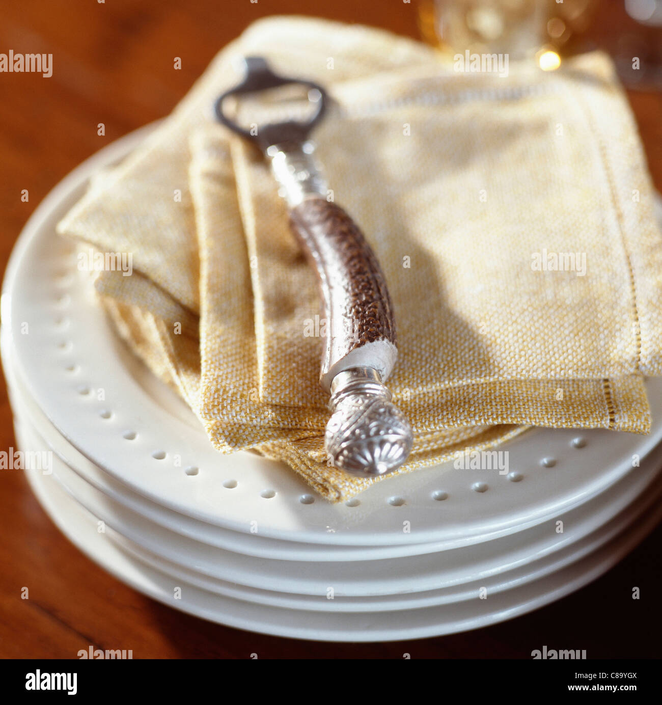 Napkins on the table hi-res stock photography and images - Alamy
