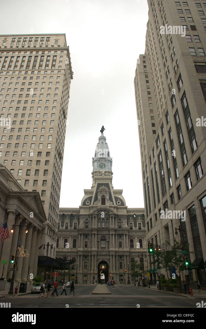 Philadelphia city hall hi-res stock photography and images - Alamy