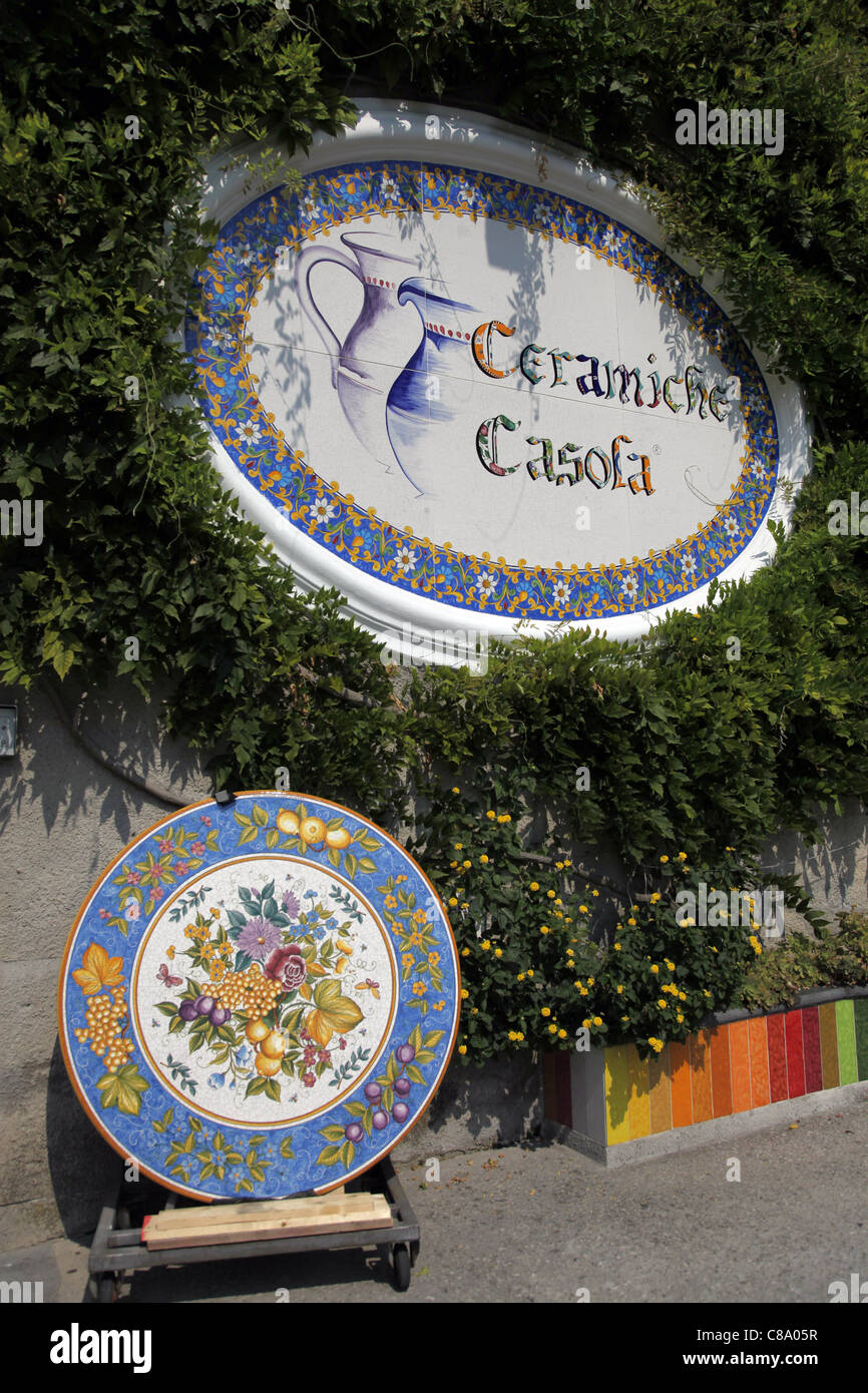 Amalfi drive sign hi-res stock photography and images - Alamy