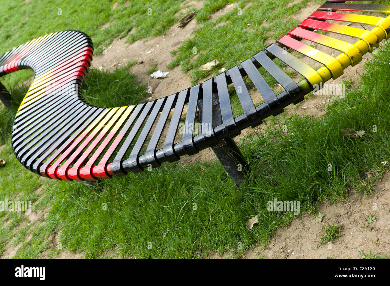 Children's playground, close shot of snake bench Stock Photo - Alamy