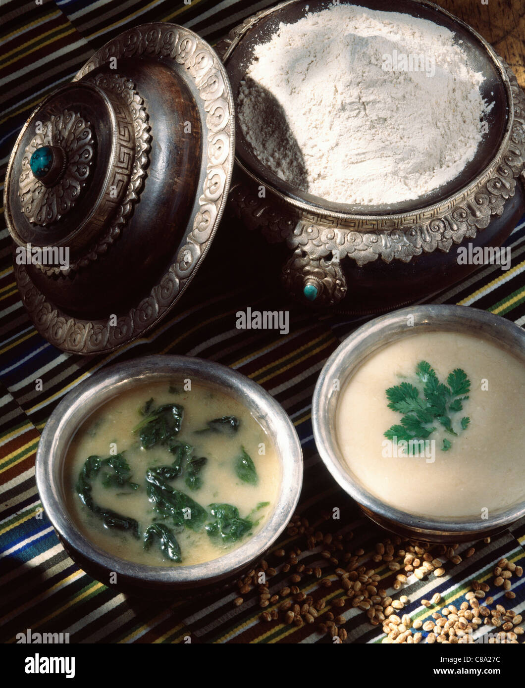 Clay soup with seaweed Stock Photo - Alamy