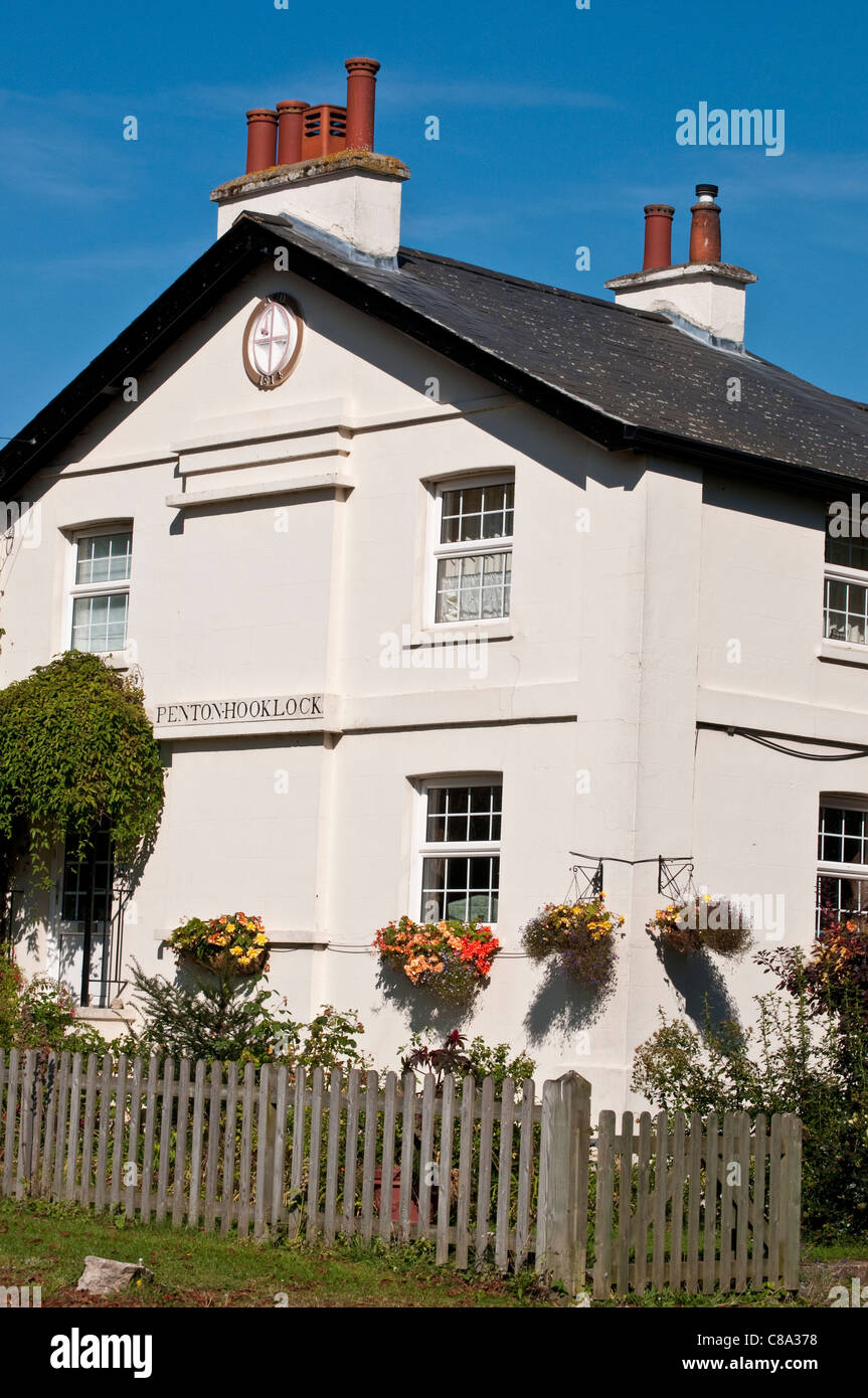 Penton hi-res stock photography and images - Alamy