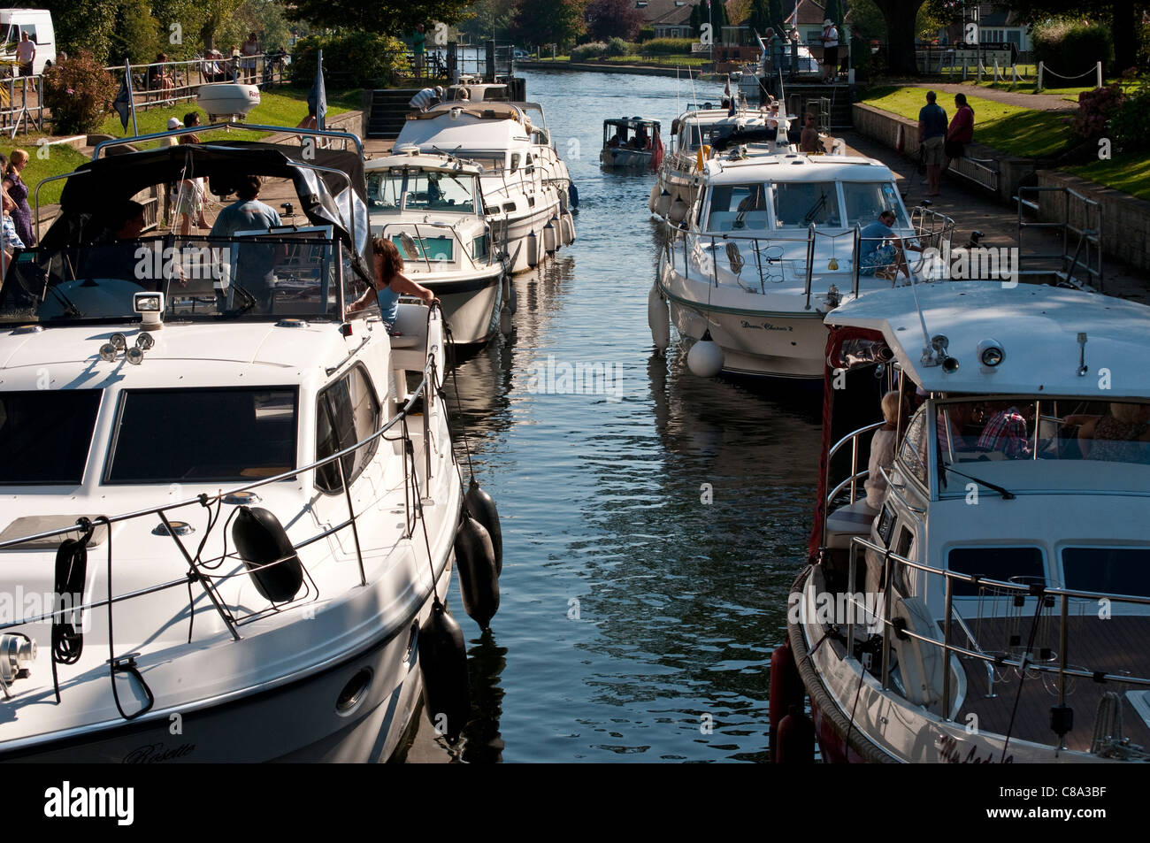 Penton hi-res stock photography and images - Alamy