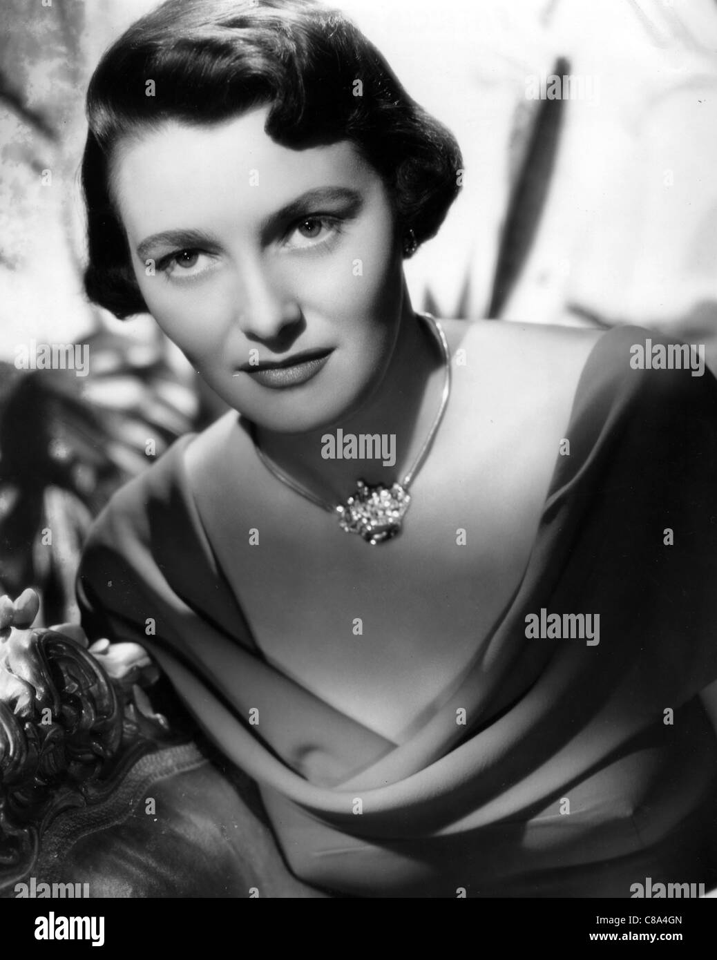 Patricia neal actress 1950 hi-res stock photography and images - Alamy