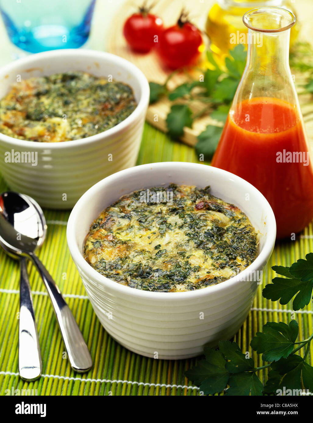Flan cooking pot hi-res stock photography and images - Alamy