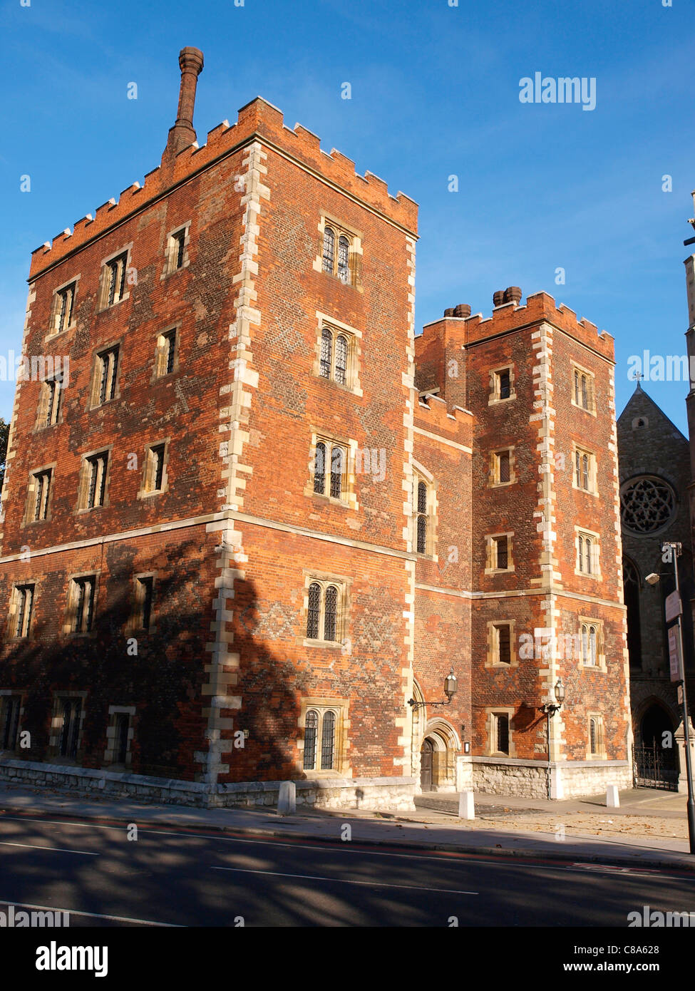 Lollards Tower gatehouse to Lambeth Palace, the official London ...