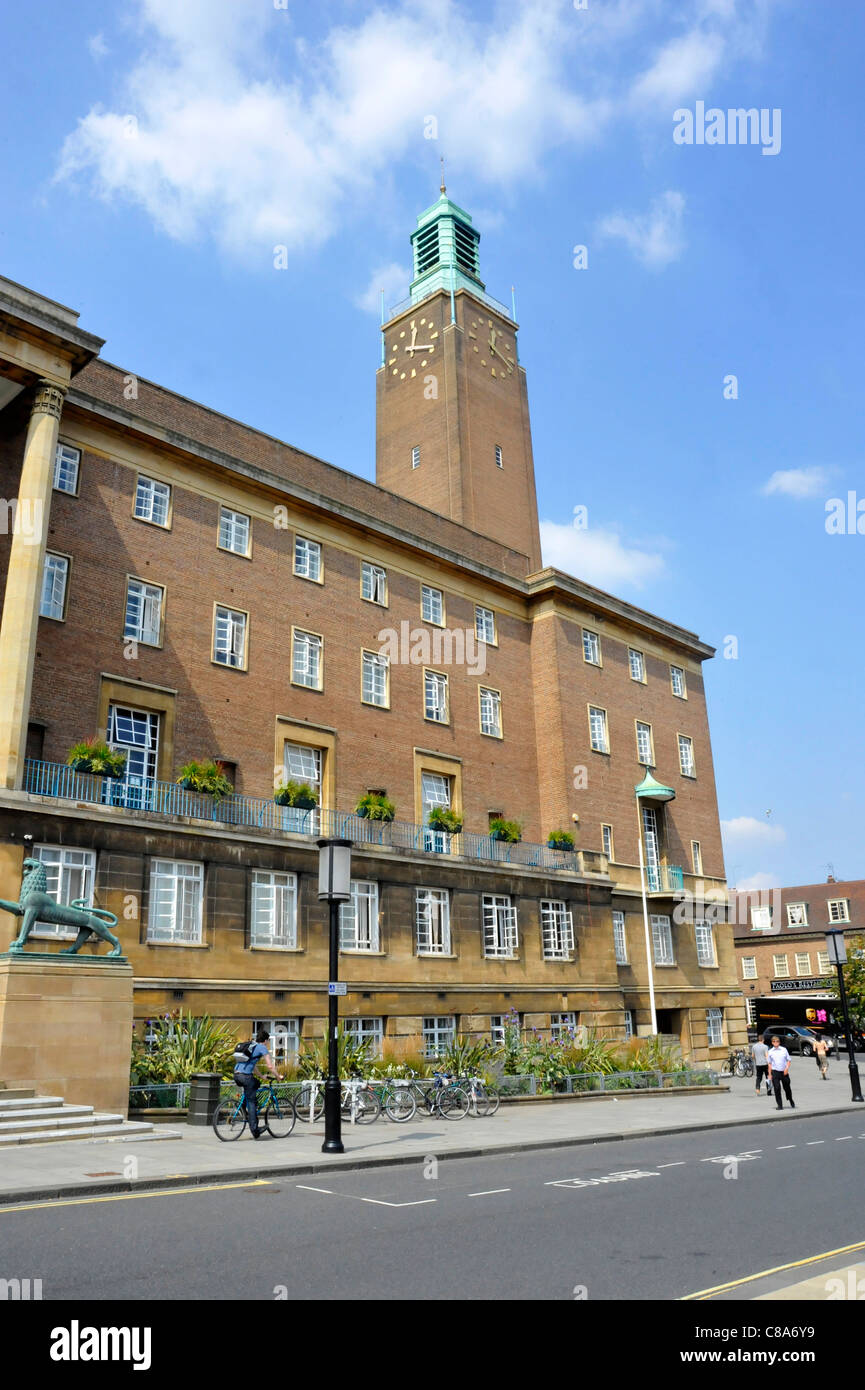 Norwich Town Hall Stock Photo - Alamy