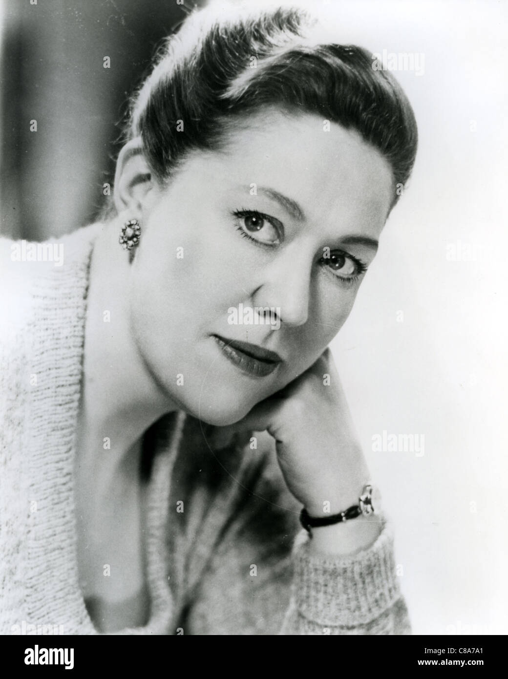 PEGGY MOUNT (1915-2001) English character actress on stage, film and TV ...